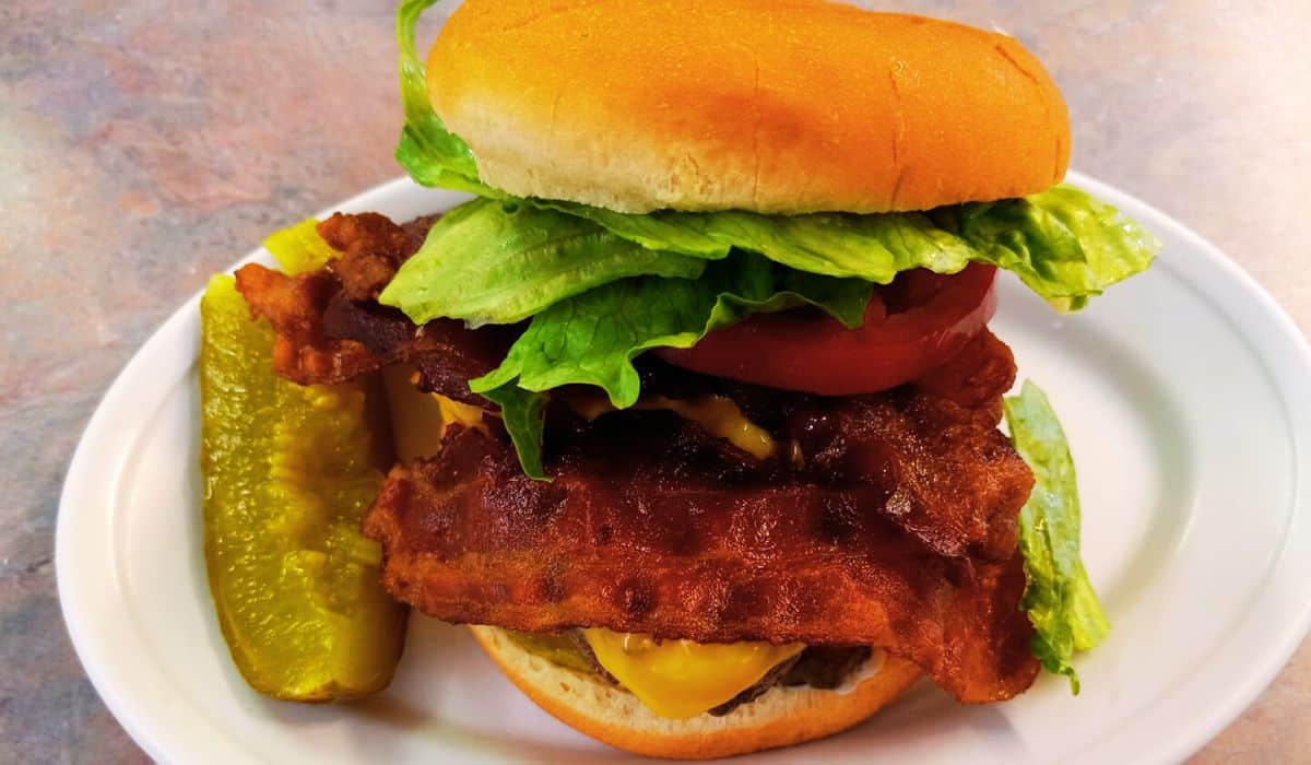 22 Smith Mountain Lake Restaurants to Try by Boat [2025] - Smith ...