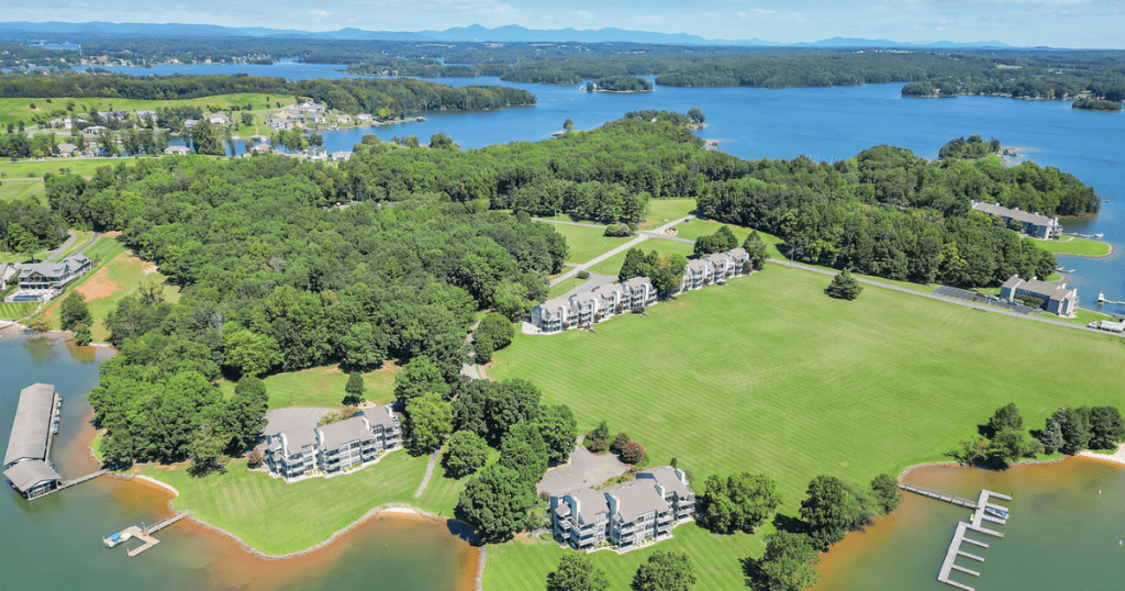 Where to Stay at Smith Mountain Lake - A Guide to SML Lodging