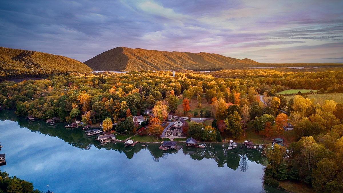 12 Reasons Fall is the Best Time to Visit Smith Mountain Lake, VA